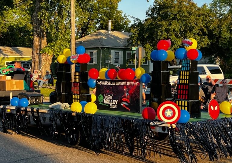 United Valley Bank named best float in Ox Cart Days Torchlight Parade ...