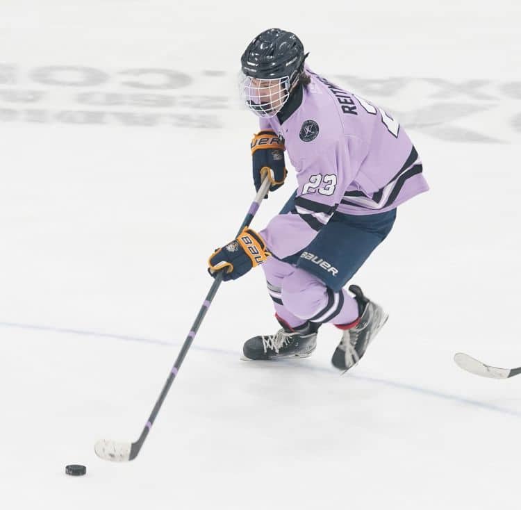 Crookston Boys Hockey shuts out Fergus Falls on Hockey Fights Cancer ...
